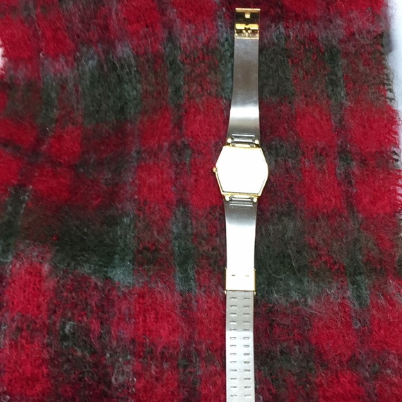 Helbros | Accessories | Working Vintage Helbros Regency Gold Watch ...